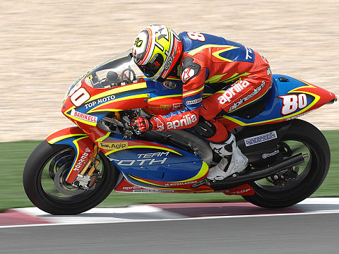 1. Training 250cc: Barbera ärgert Lorenzo
