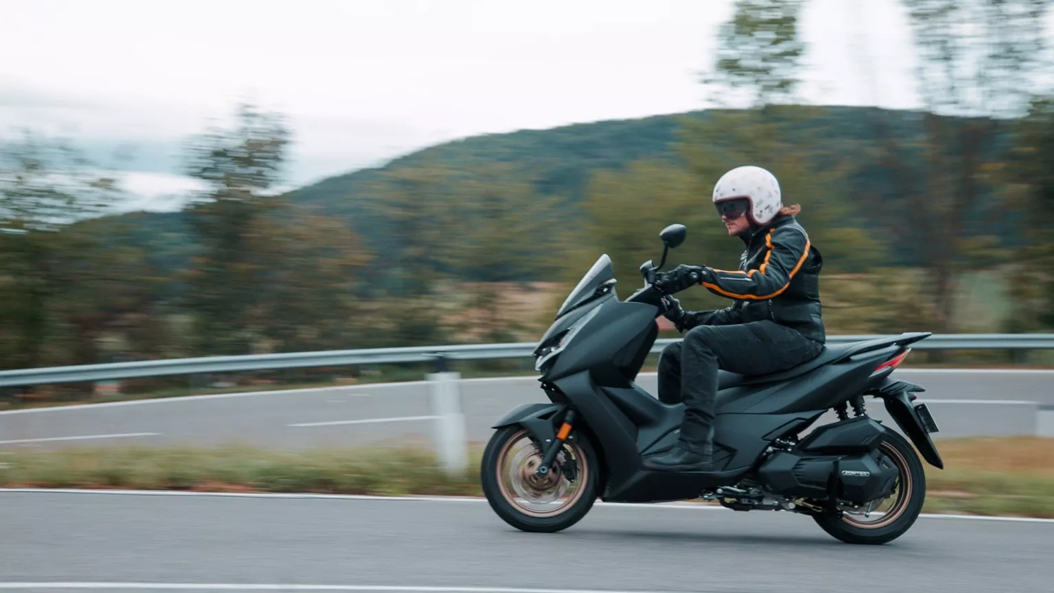 Un vero affare! Test dello scooter Zontes 125D 2024