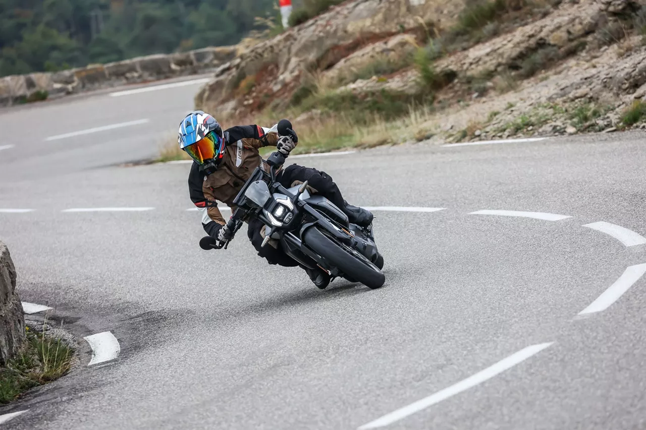 Can-Am Pulse & Origin Electric Motorcycle Test