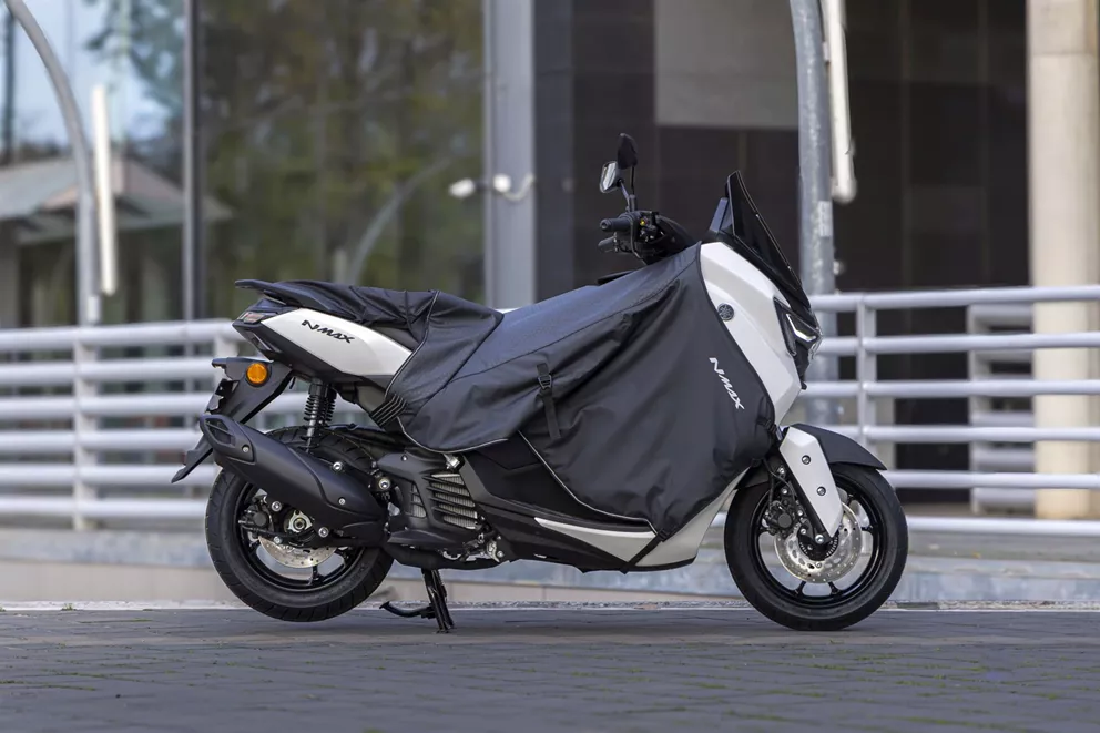 Test de la Yamaha NMAX 125 2025 - Expériences, consommation, prix