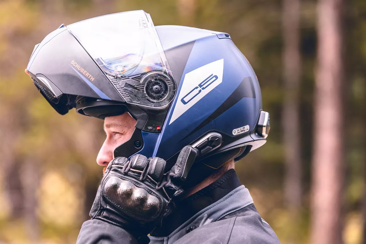 Schuberth SC2, SC2 Standard & SC Edge Comparison - Find the Best Helmet ...