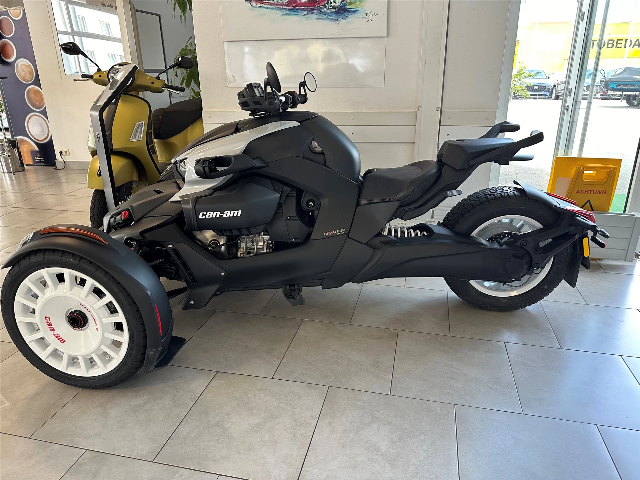 Neumotorrad: Can-Am Ryker 900 Rally Edition, Baujahr: 2023, 18.590,00 EUR