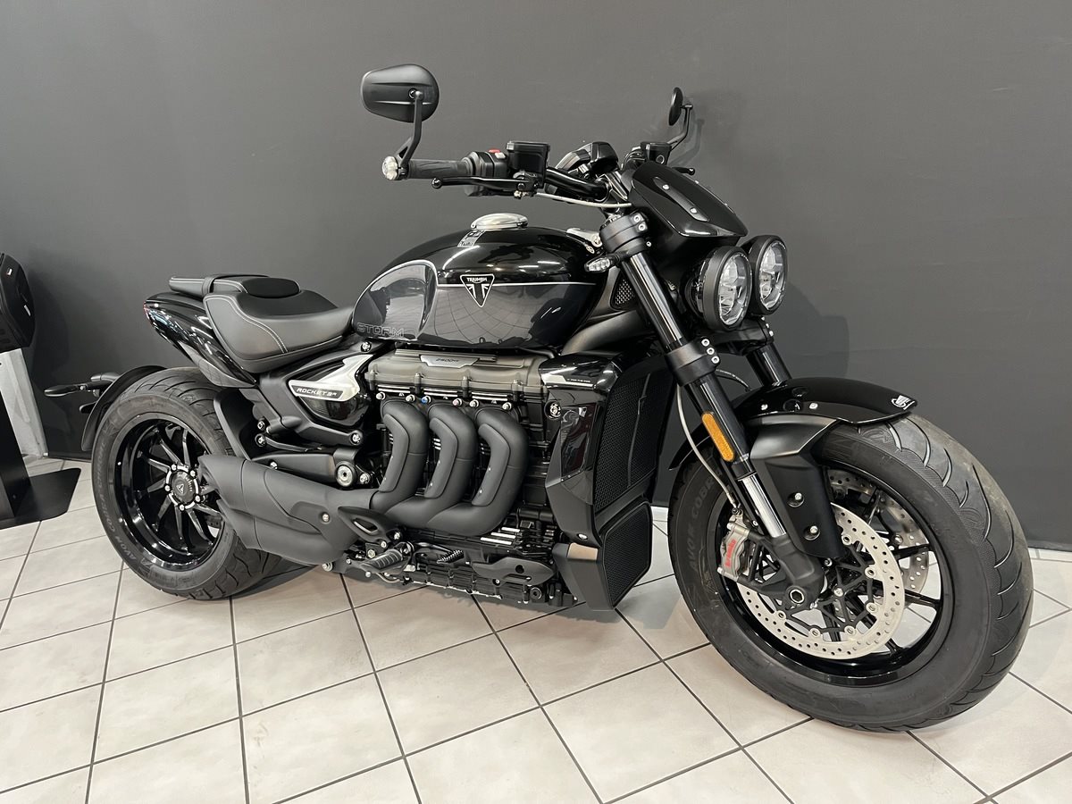 Motorrad Triumph Rocket 3 Storm R, SAPPHIRE BLACK/GRANITE , Baujahr ...