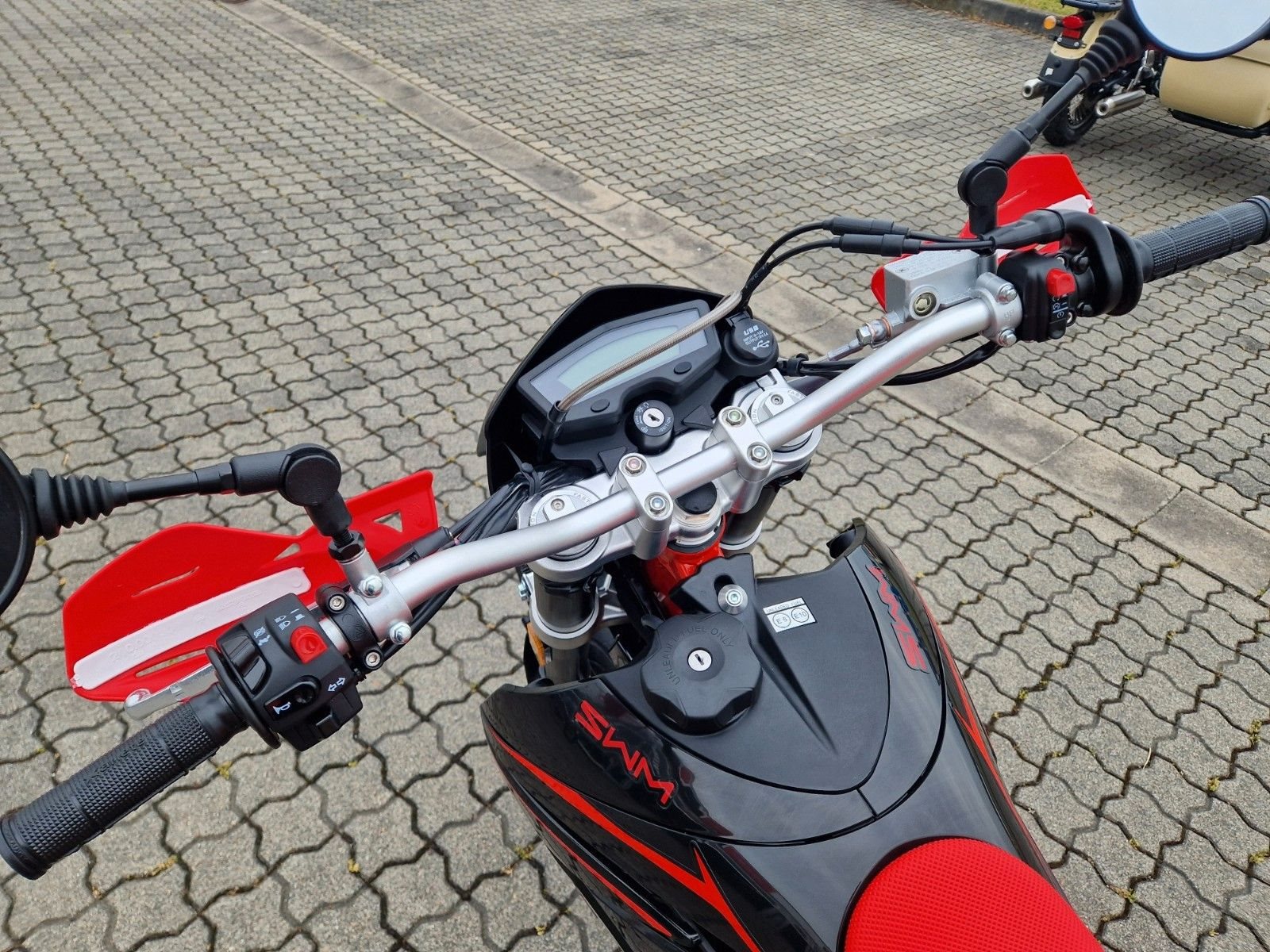 Neumotorrad: SWM SM 125 R, Baujahr: 2025, 3.990,00 EUR