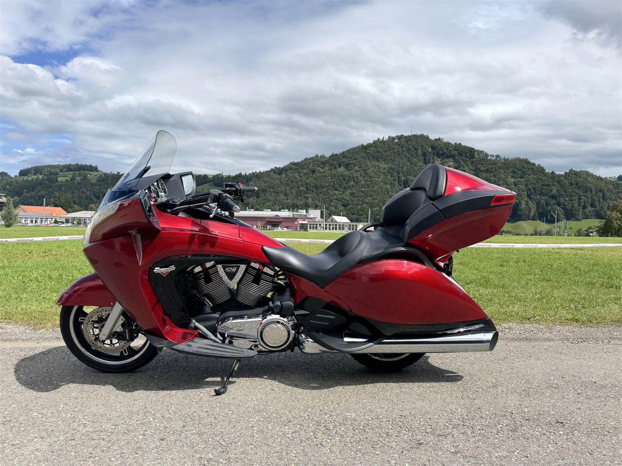 Moto d'occasion Victory Vision Tour, EZ: 2016, 12 900,00 CHF