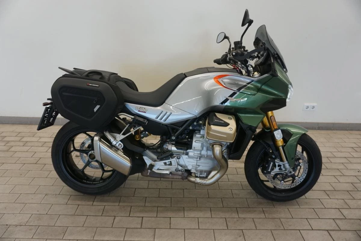 Gebrauchte Moto Guzzi V100 Mandello S, EZ: 2023, 12.900 km, 12.990,00 EUR
