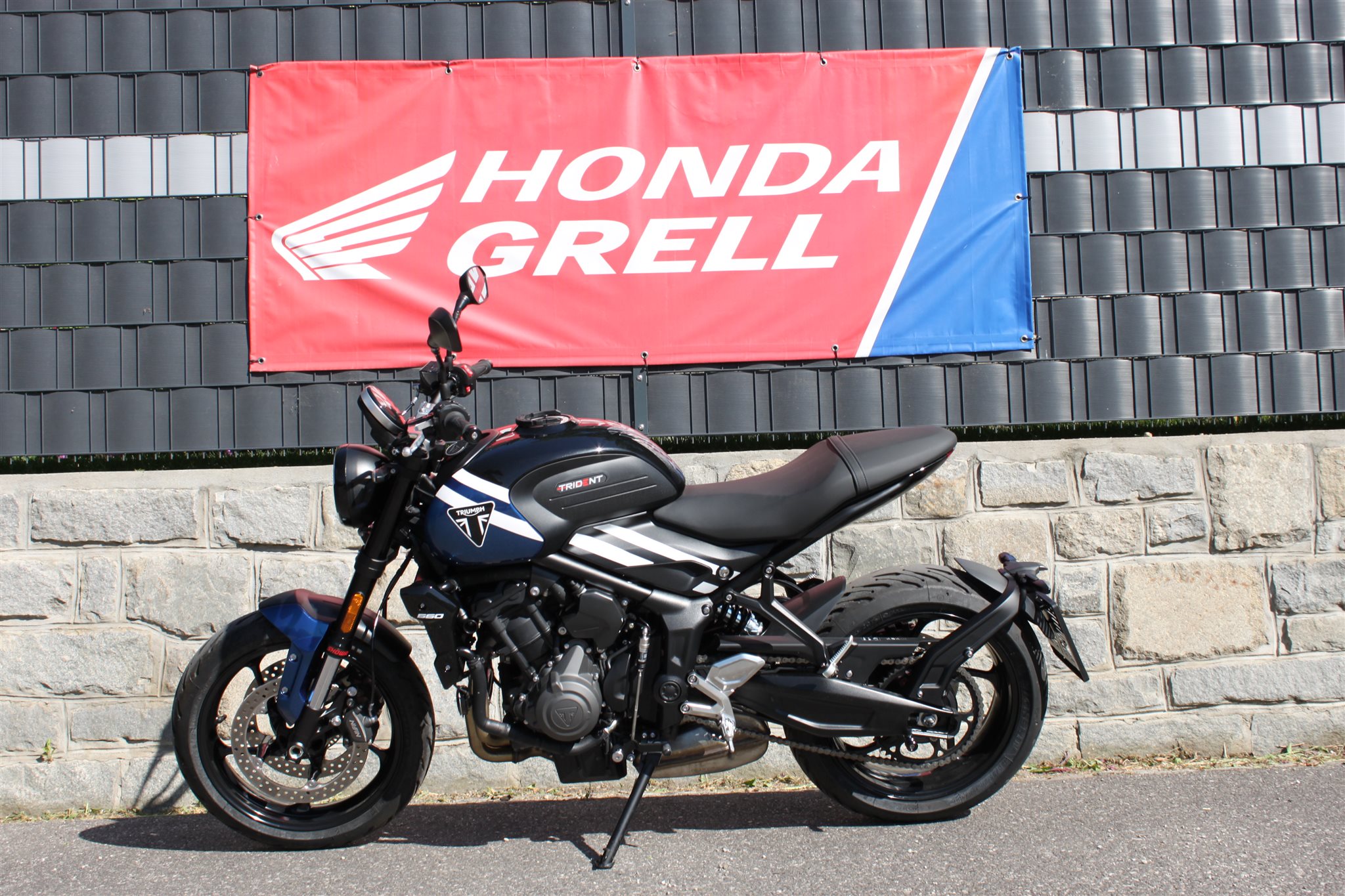 Gebrauchte Triumph Trident 660, EZ: 2025, 2.300 km, 7.900,00 EUR