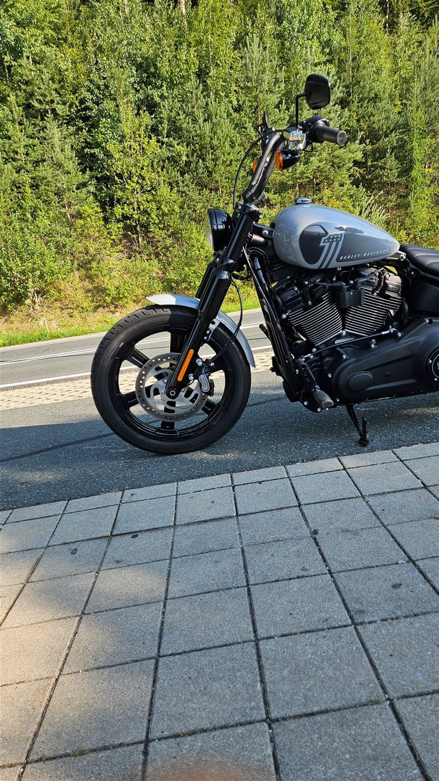 Gebrauchte Harley-Davidson Softail Street Bob 114 FXBBS, EZ: 2023, 5. ...