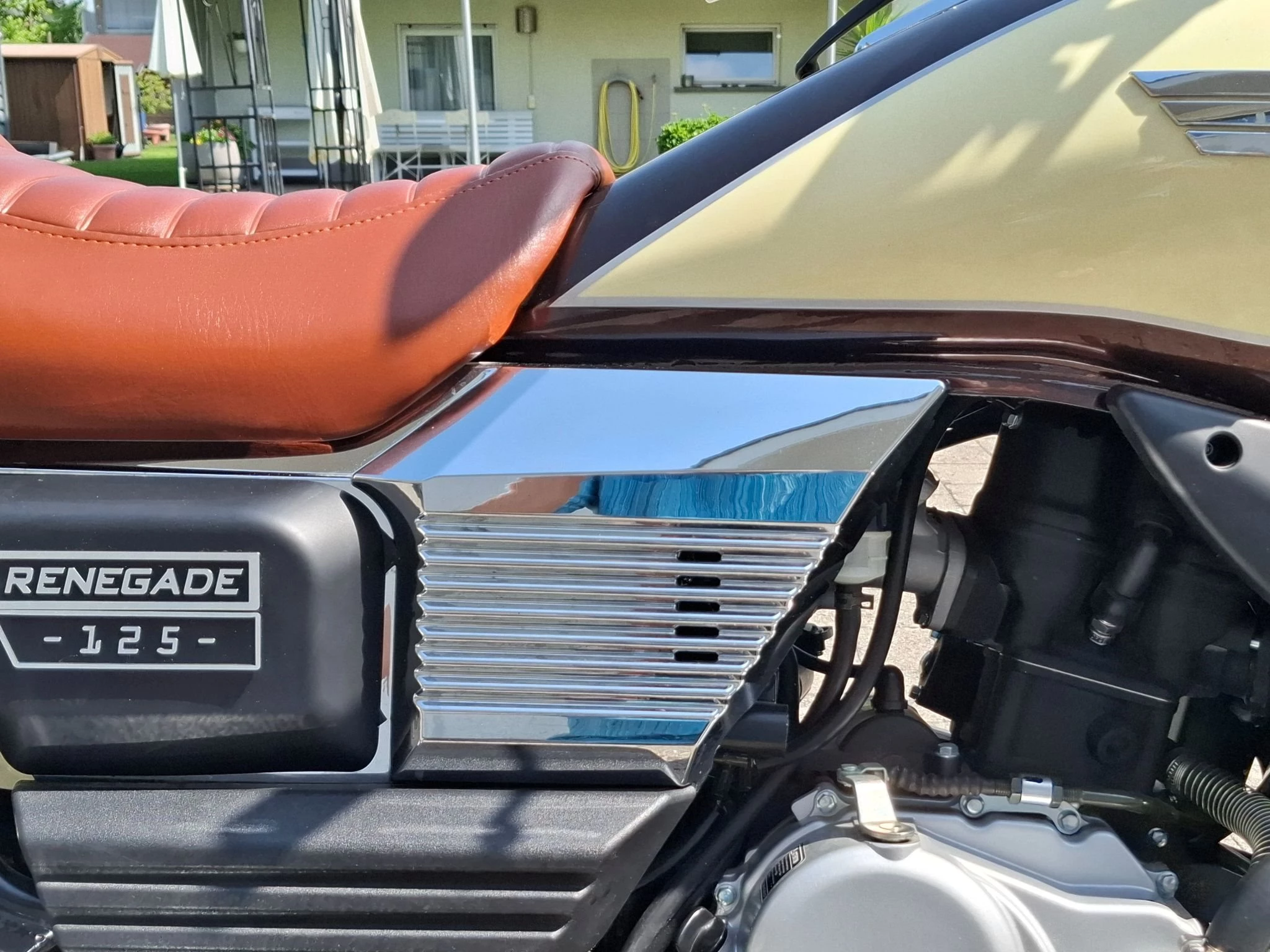 Gebrauchte United Motors UM Renegade Commando 125, EZ: 2018, 1.200 km ...
