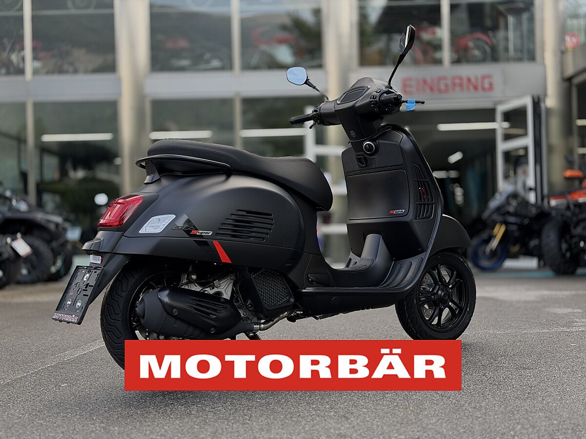 Neumotorrad: Vespa GTS 125 Super Sport, 6.990,00 EUR