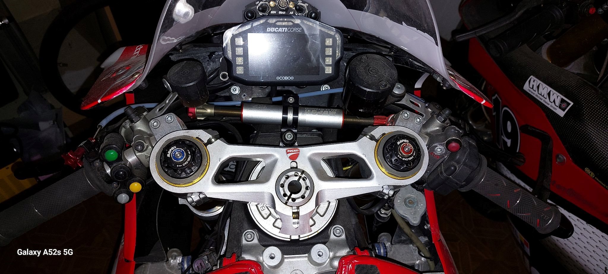 Gebrauchte Ducati 1199 Panigale R, EZ: 2016, 1 km, 55.000,00 EUR