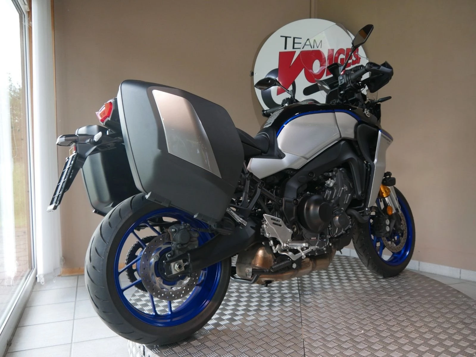 Gebrauchte Yamaha Tracer 9 GT+, BWM2 - Icon Performance , Baujahr: 2024 ...