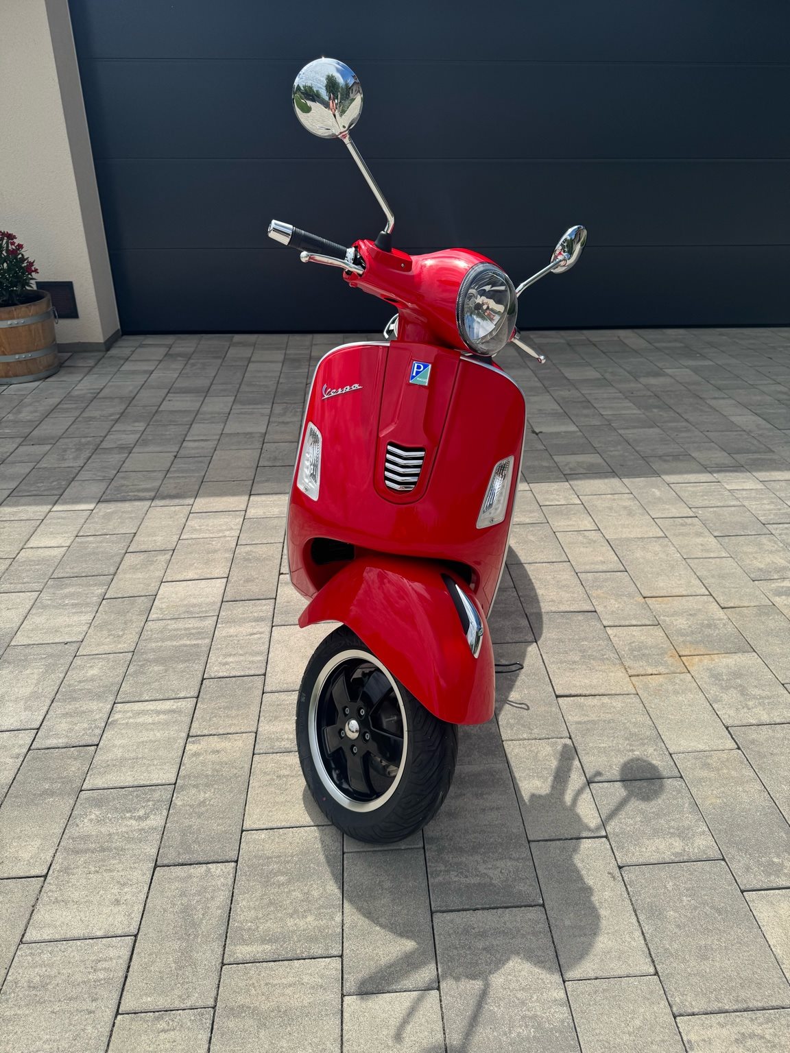 Gebrauchte Vespa GTS 125 Super, EZ: 2015, 5.300 km, 4.250,00 EUR