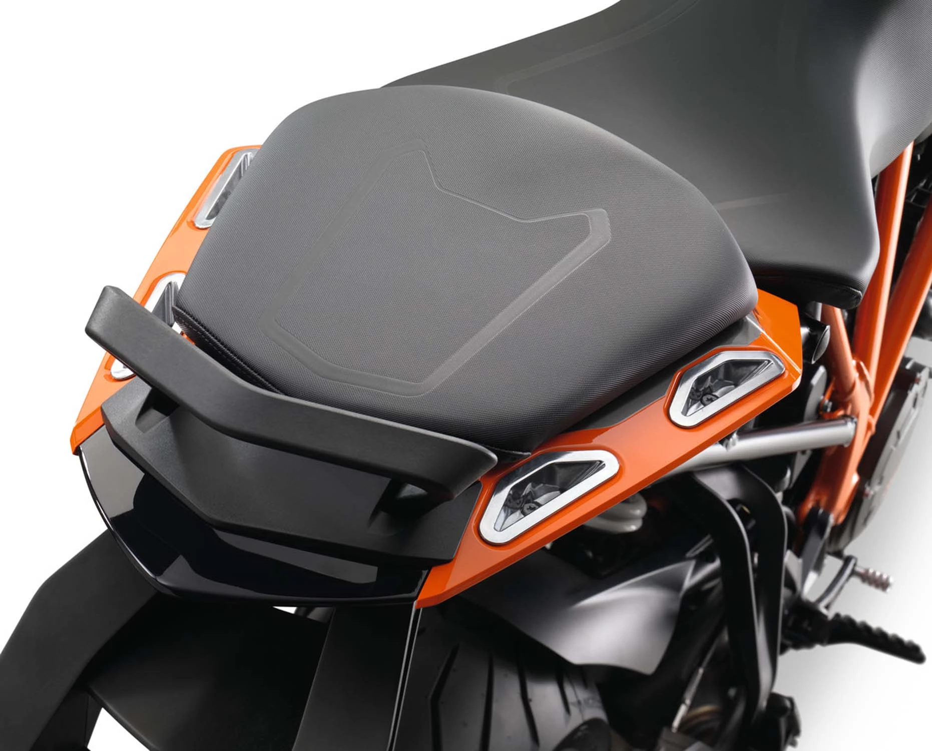 Motorrad Vergleich KTM 1290 Super Duke GT 2016 vs. Aprilia Tuono V4 ...