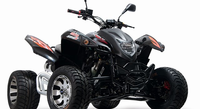 Motorrad Vergleich Adly Hurricane 500 Supermoto 2017 vs. Adly Hurricane ...