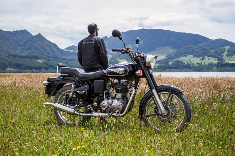 Royal Enfield Bullet 500 EFI 2017 - technische Daten, Preise, Bewertungen