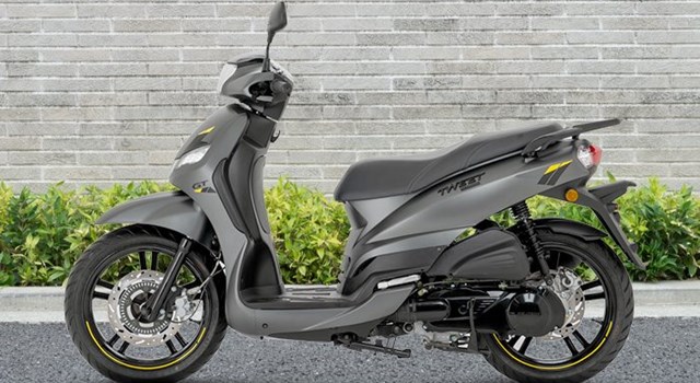 Motorrad Vergleich Peugeot Tweet 200 GT 2022 vs. Peugeot Tweet 200 2021