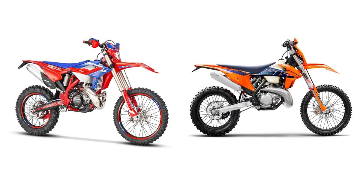 Motorrad Vergleich Beta RR 300 Racing 2023 vs. KTM 300 EXC TPI 2022