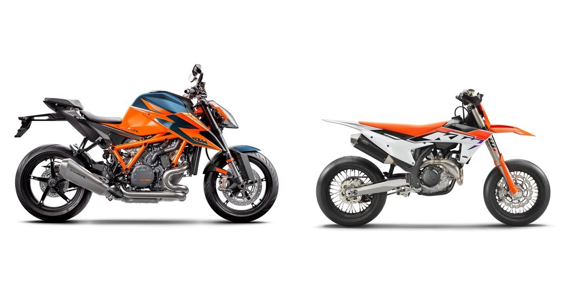 KTM 1290 Super Duke R 2021 vs KTM 450 SMR 2023