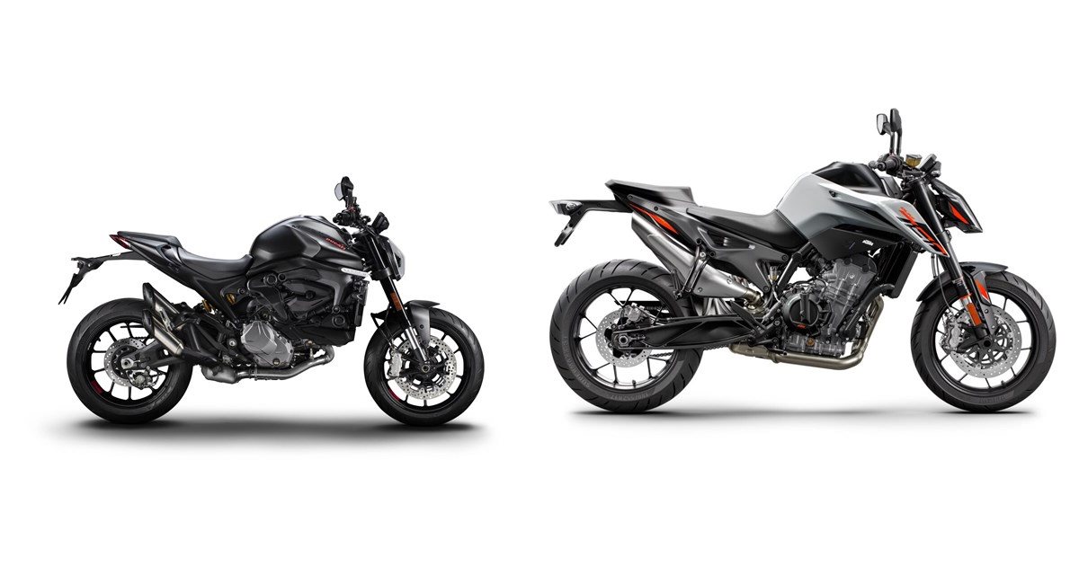 Ducati Monster 2021 vs KTM 790 Duke 2023