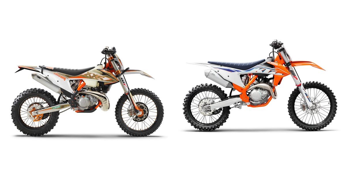 Motorrad Vergleich KTM 300 EXC TPI Erzberg Edition 2020 vs. KTM 450 SX-F 2022