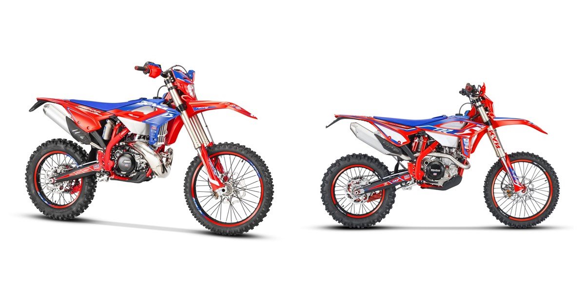Motorrad Vergleich Beta RR 300 Racing 2023 vs. Beta RR 430 4T Racing 2022