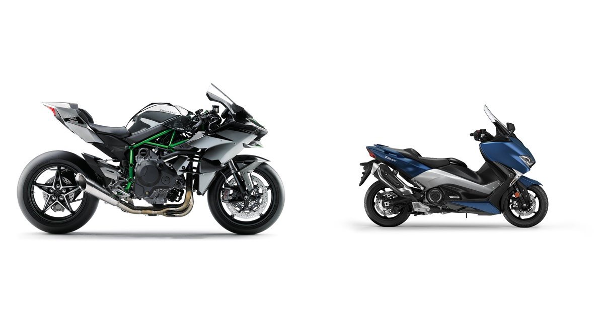 Kawasaki Ninja H2R 2015 vs Yamaha TMAX DX 2018