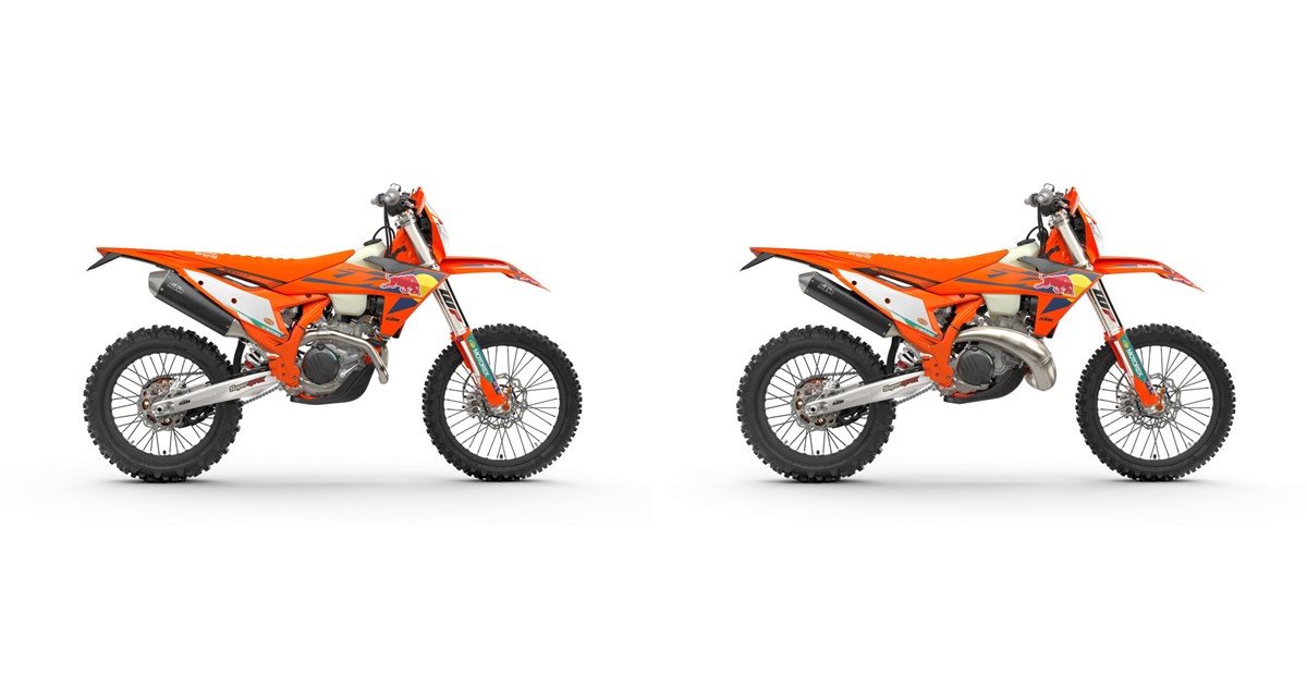 Motorrad Vergleich KTM 500 EXC-F CHAMPION EDITION 2025 vs. KTM 300 EXC CHAMPION EDITION 2025