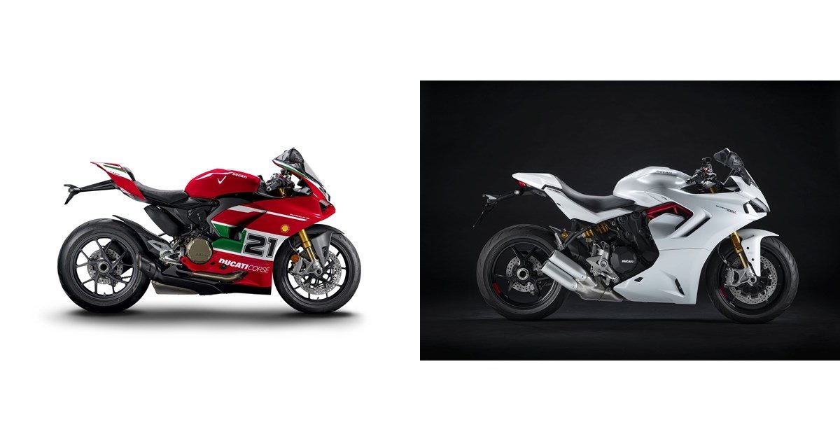 Ducati Panigale V2 Bayliss 1st Championship 20th Anniversary 2023 vs ...