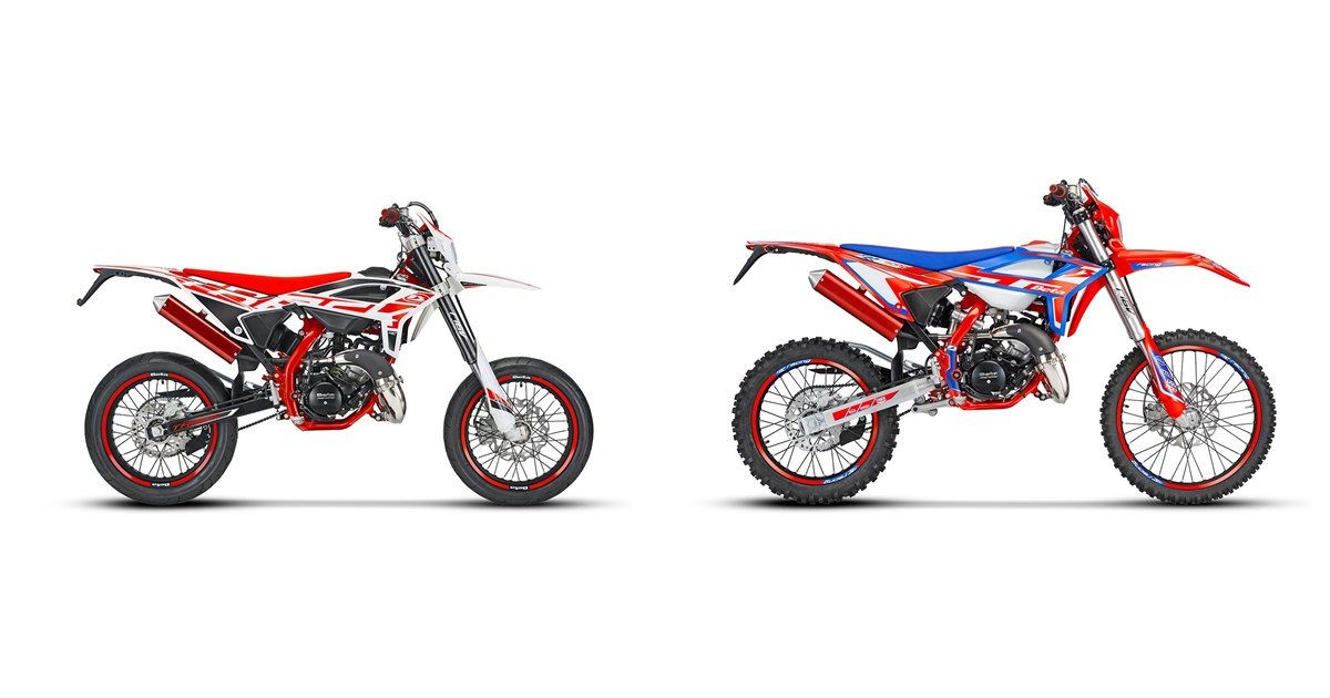 Comparaison des motos Beta RR 50 Motard Track 2022 VS. Beta RR 50 Race 2025