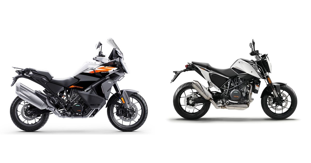 KTM 1390 Super Adventure S 2026 vs KTM 690 Duke 2017