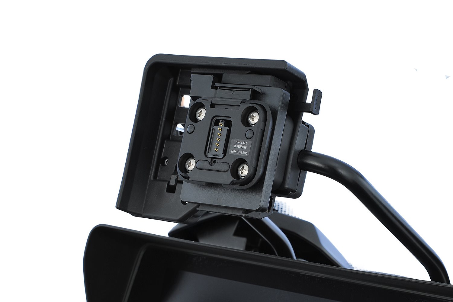 Der Plug & Ride Adapter integriert Garmin-Navis und BMW-Multi-Controller