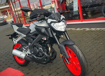 Umgebautes Motorrad Yamaha MT-125 von Zweirad Zentrum Fernwald - 1000PS.de