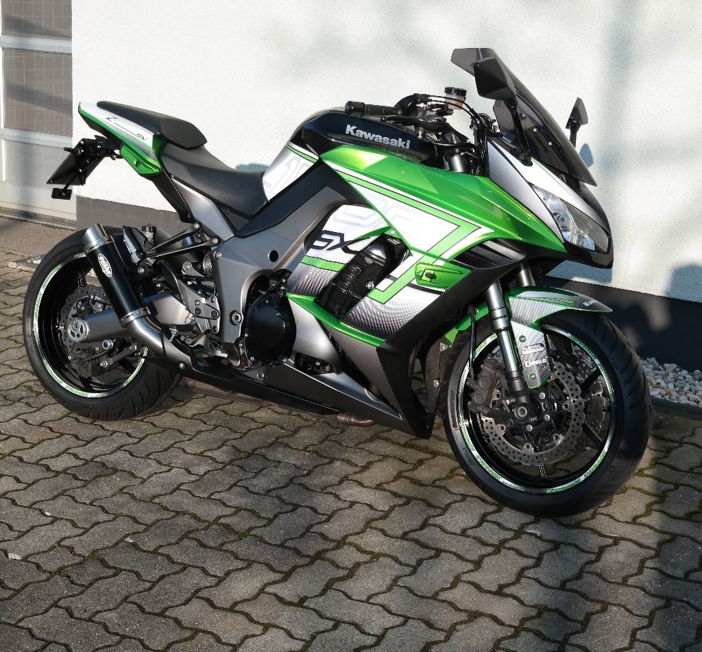 Details zum Custom-Bike Kawasaki Z1000SX des Händlers Fahrzeuge Haupt GmbH