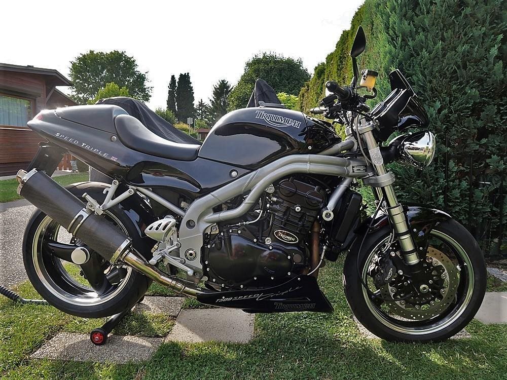 Umgebautes Motorrad Triumph Speed Triple 955i von scubacharly - 1000PS.at